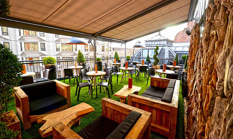 Electrified - Page 11 of 12 - Lexus UK Magazine