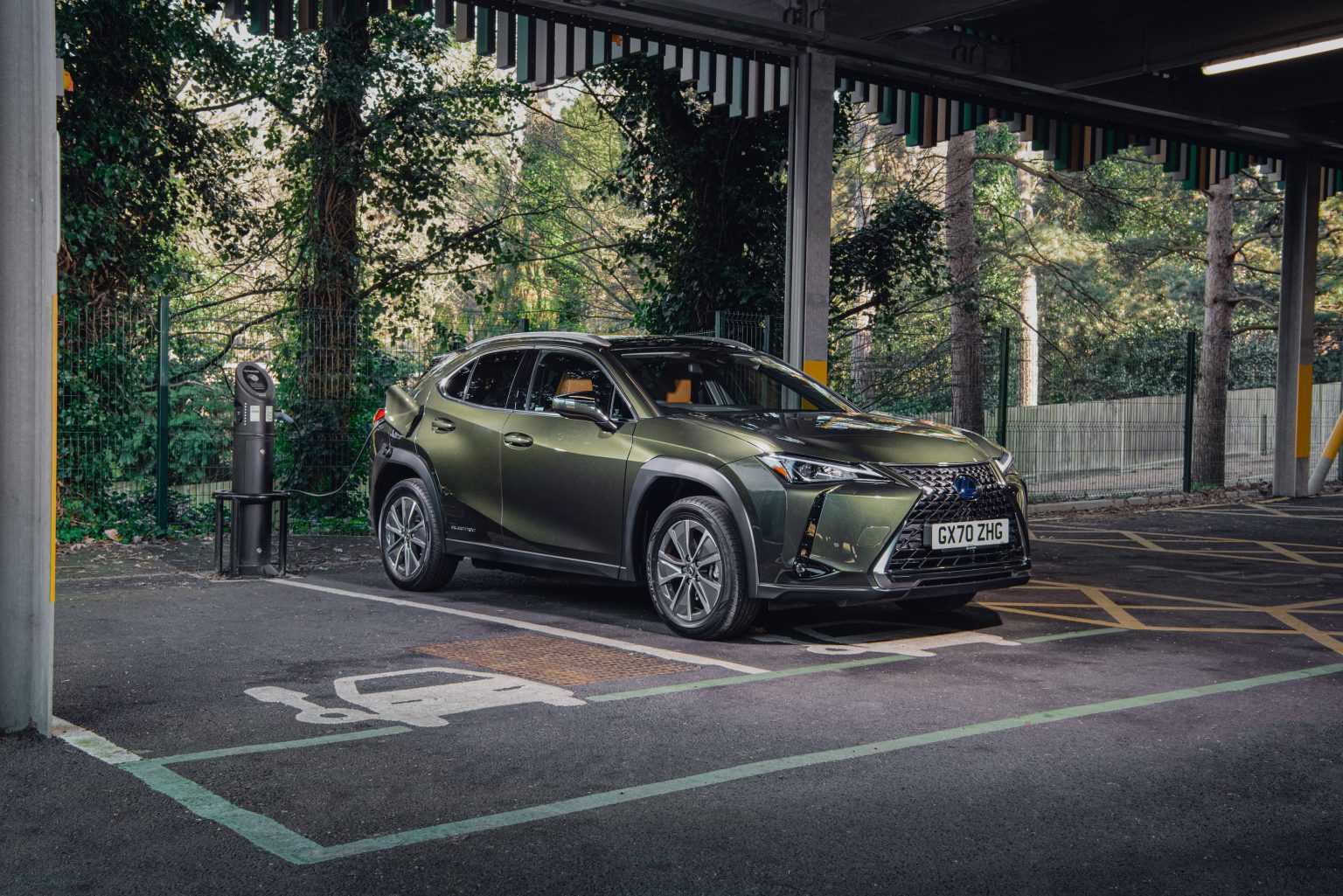 7 reasons why the Lexus UX 300e is great to own - Lexus UK Magazine