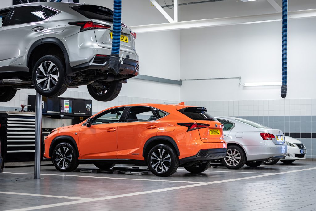 Lexus warranty – how it works - Lexus UK Magazine