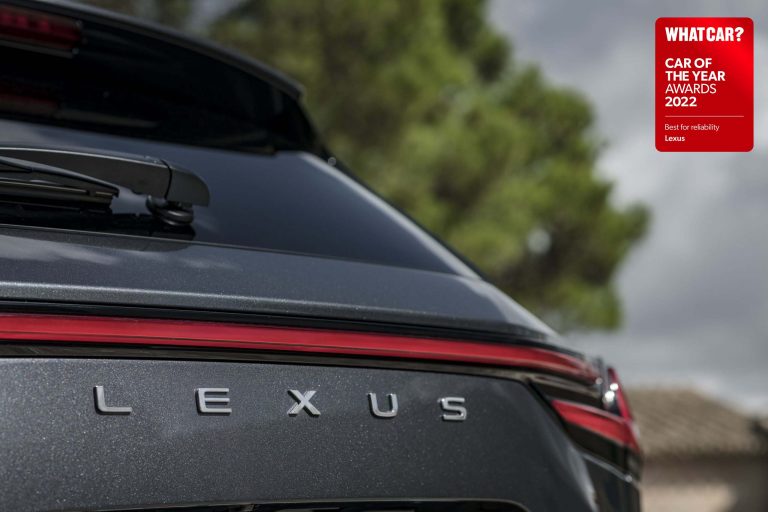 Smoking tyres with the world's most radical Lexus RC F drift car ...