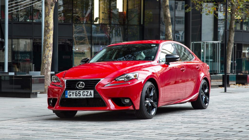 Lexus IS service intervals: all models covered - Lexus UK Magazine
