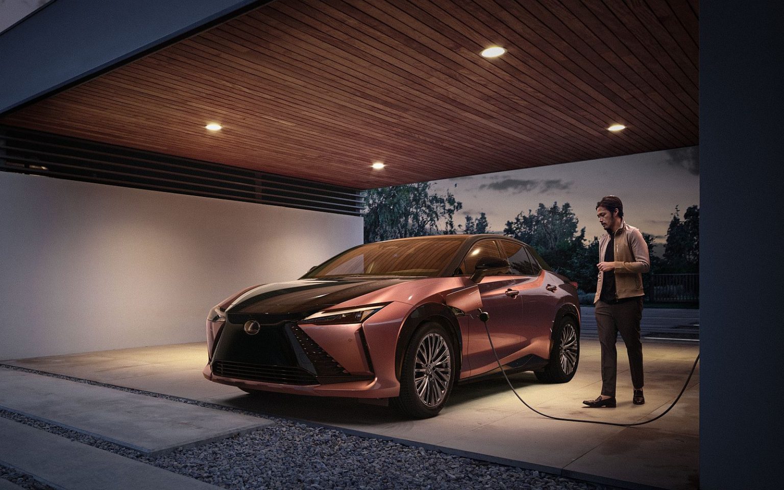 Sonic Copper paint: How is it created? - Lexus UK Magazine