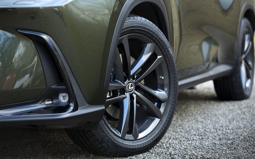 How does an Atkinson cycle engine work? - Lexus UK Magazine