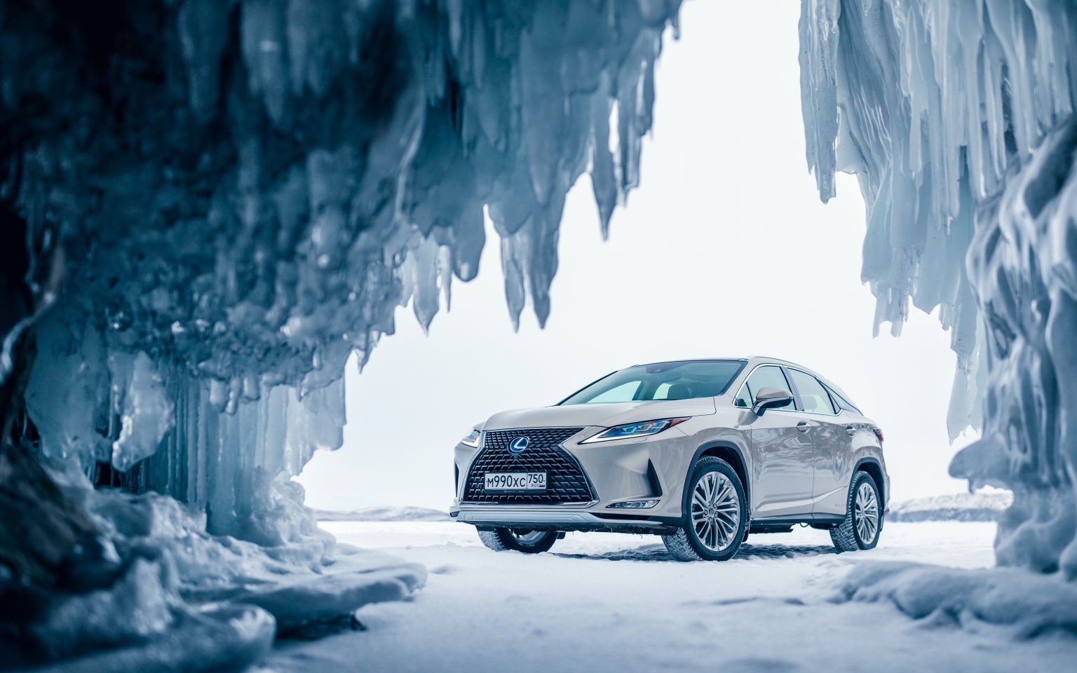 Winter driving advice by Lexus - Lexus UK Magazine