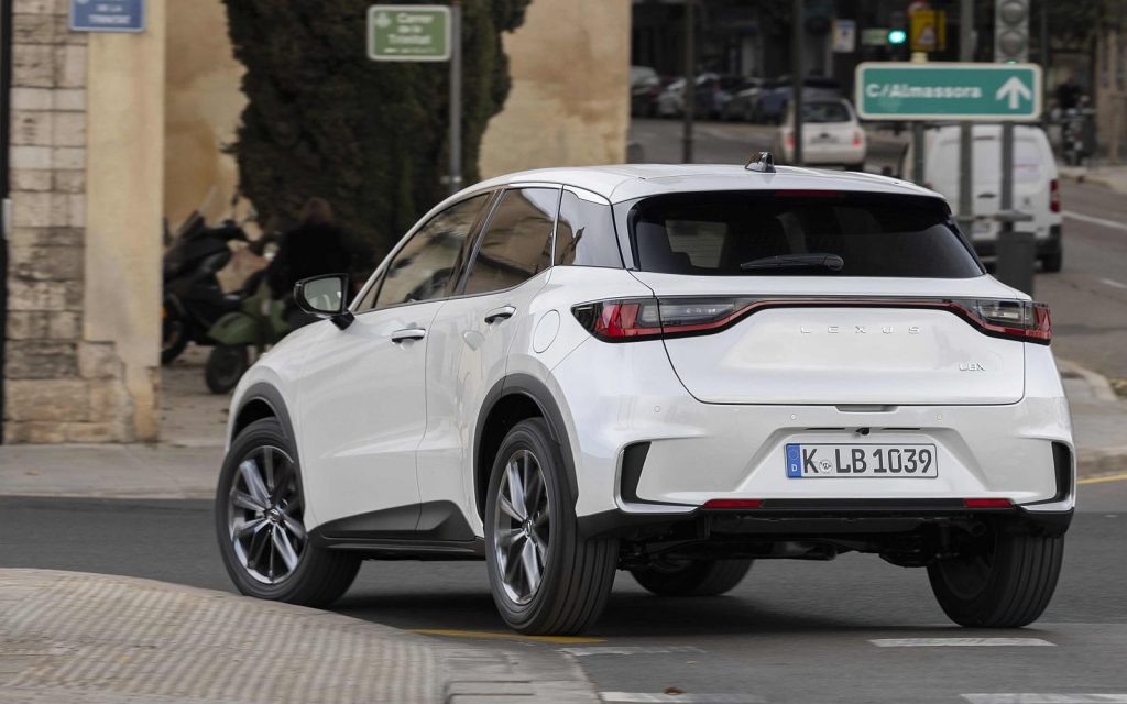 Lexus LBX reviews: the first test-drives - Lexus UK Magazine