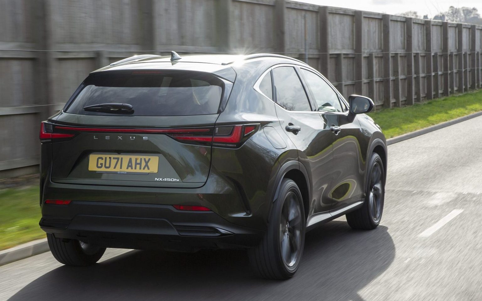 Lexus NX 450h+ reviews: what the press says - Lexus UK Magazine