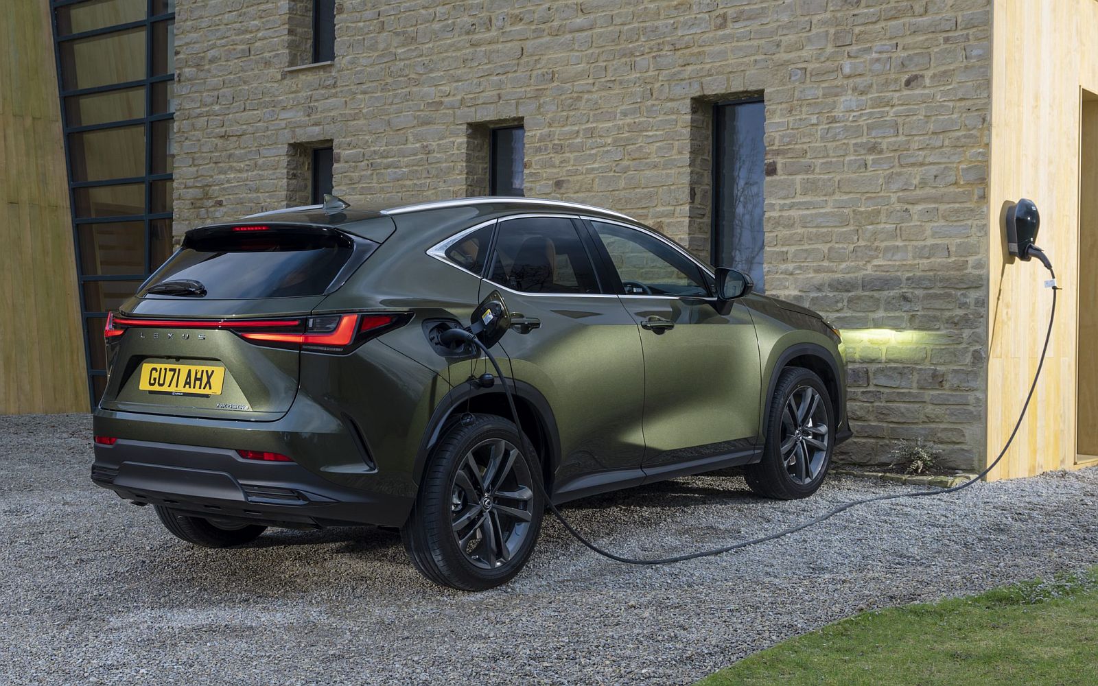 Lexus LBX reviews: the first test-drives - Lexus UK Magazine