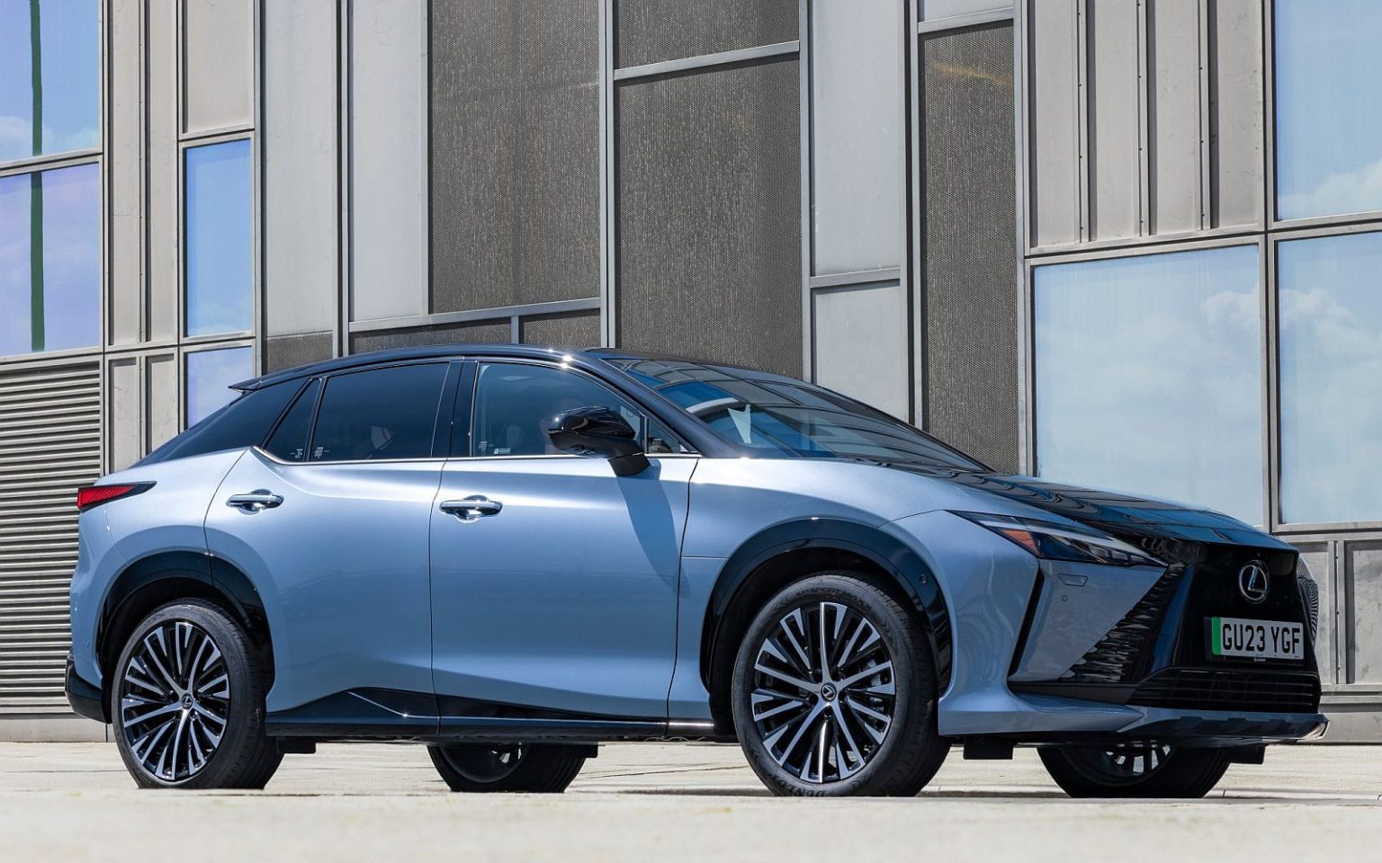 Introducing the Lexus RZ 300e - Lexus UK Magazine