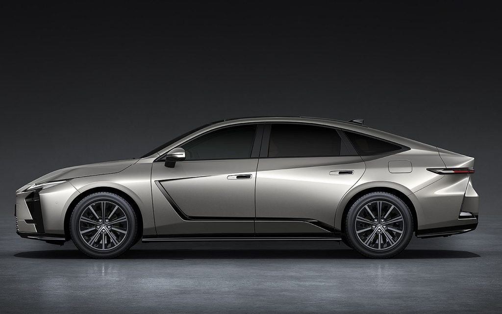 World premiere of the all-new Lexus ES - Lexus UK Magazine