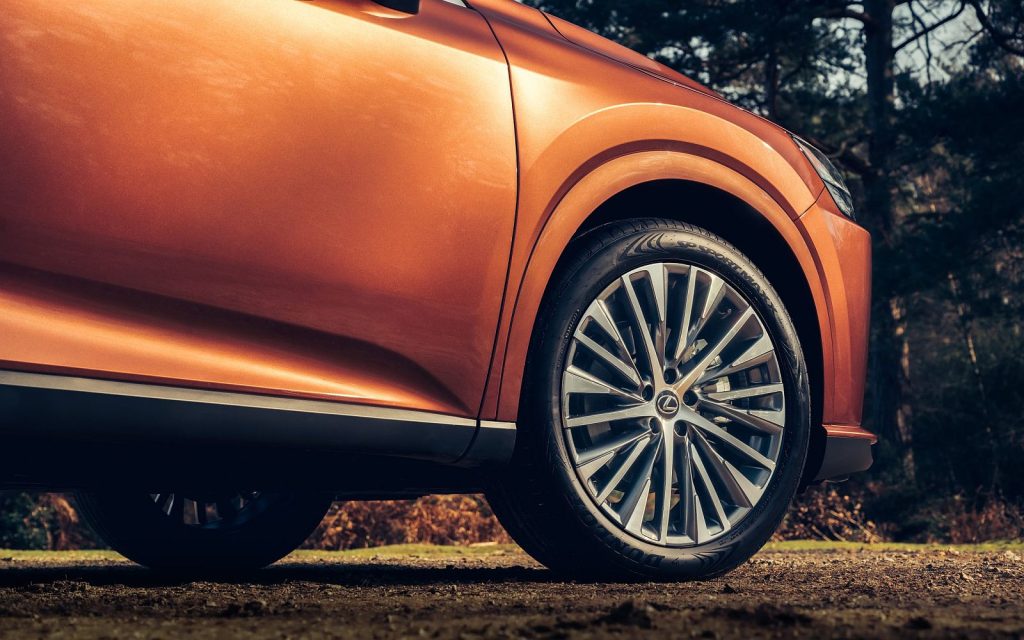 2025 Lexus UX 300e: What's changed? - Lexus UK Magazine